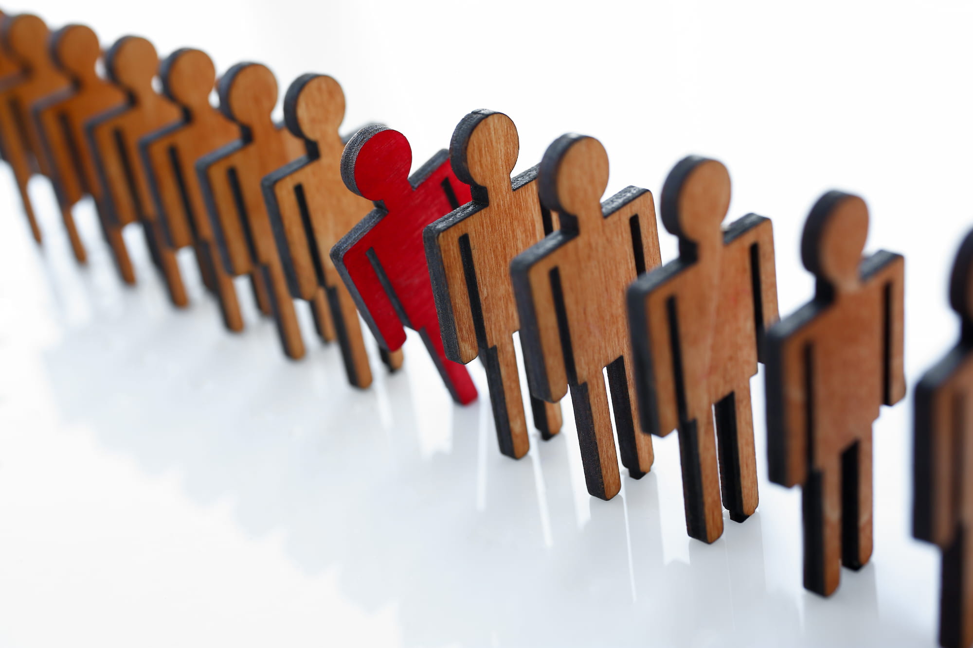 3 Talent Sourcing Challenges & Solutions - Visage 3 Talent Sourcing Challenges & Solutions - Visage